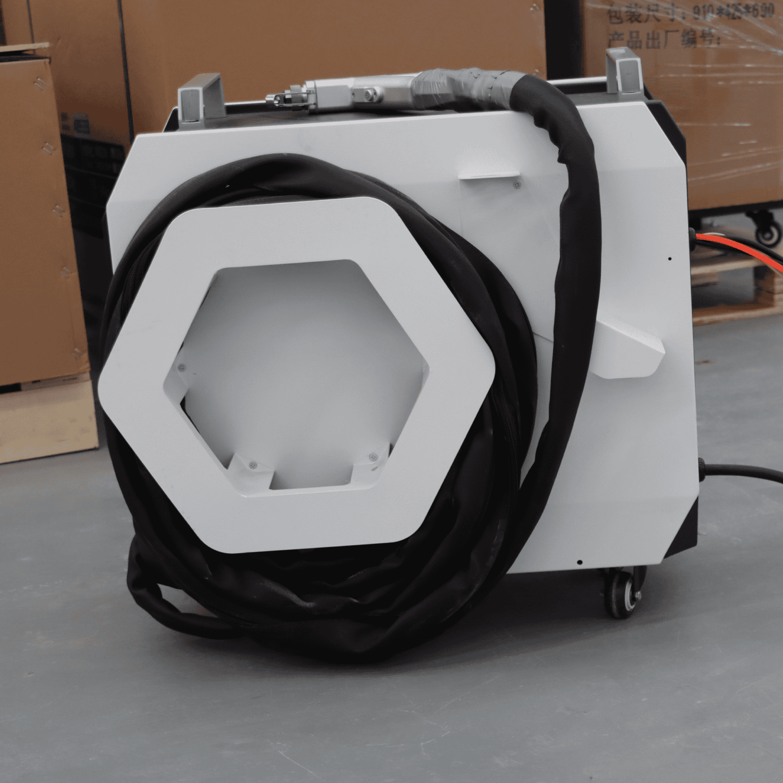 Air-Cooled Compact 1500W/2000W/3000W Customized Handheld Laser Welding ...